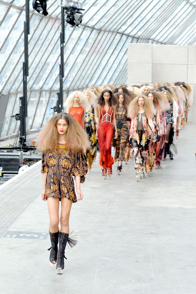 Topshop Unique Spring 2011 Collection | 네이트 판