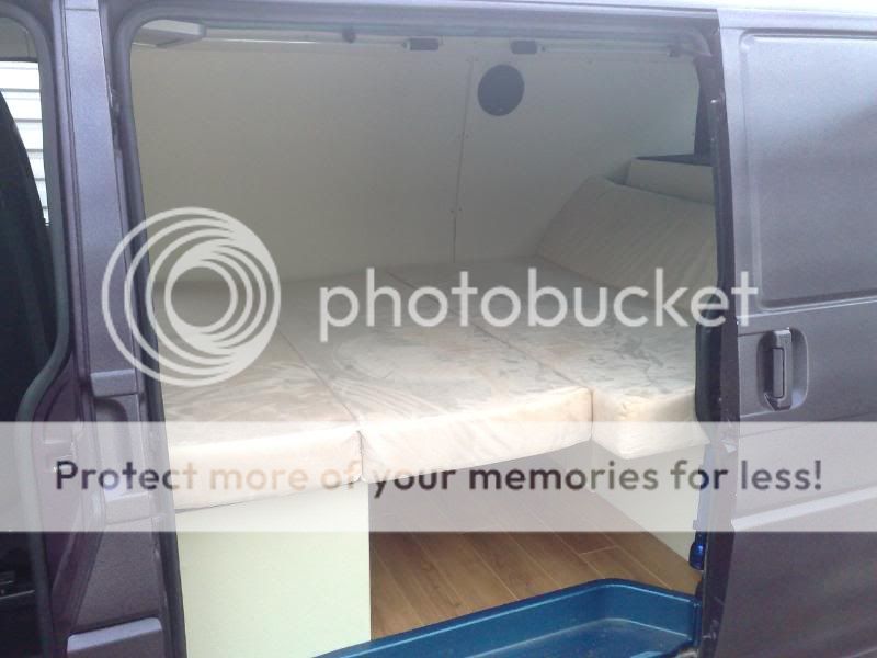 Show us your rear, bed/sofa/seating arrangements | VW T4 Forum - VW T5 ...